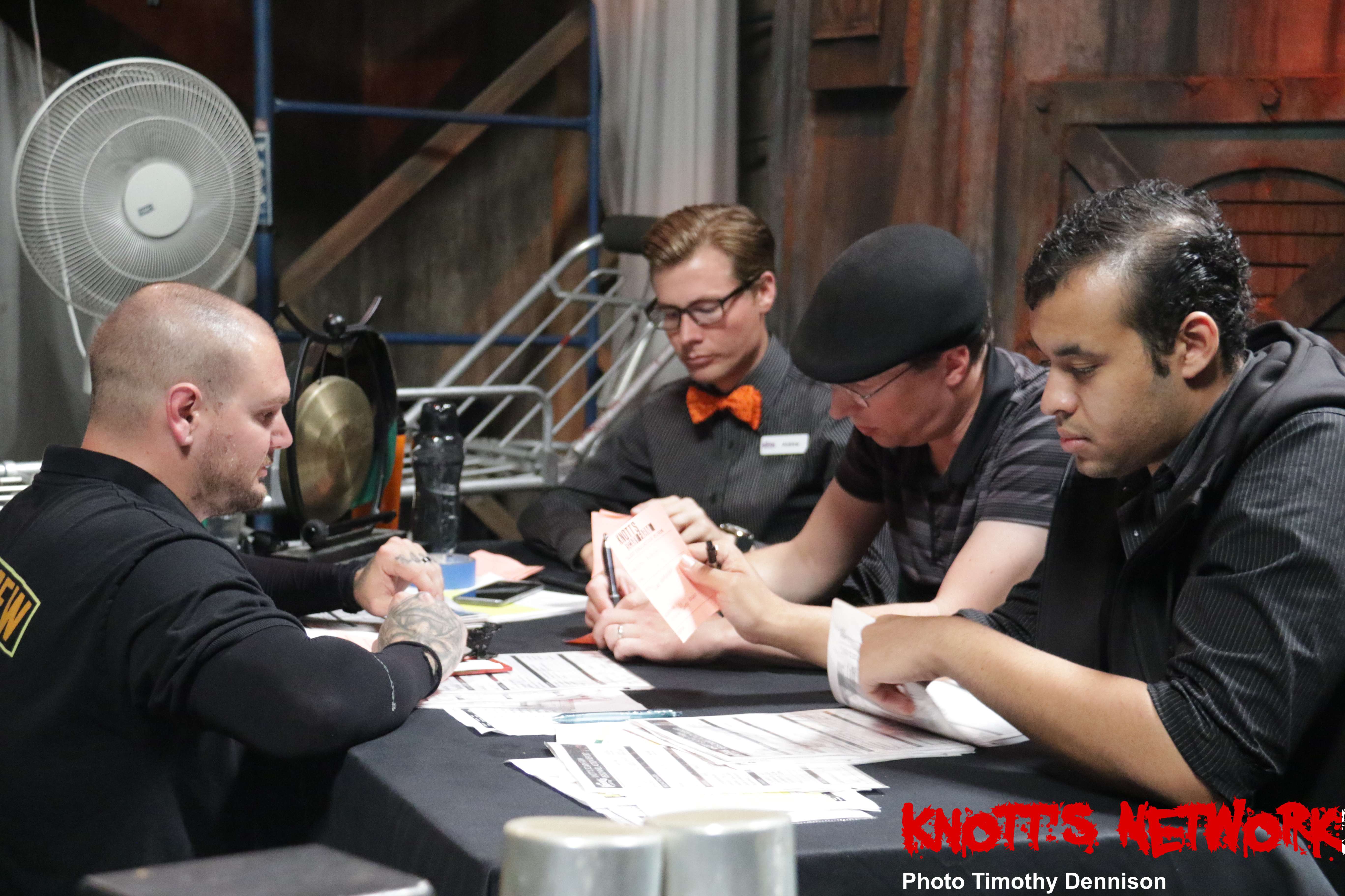 Knott’s Scary Farm: What Lurks Within! Open Auditions & Wardrobe ...